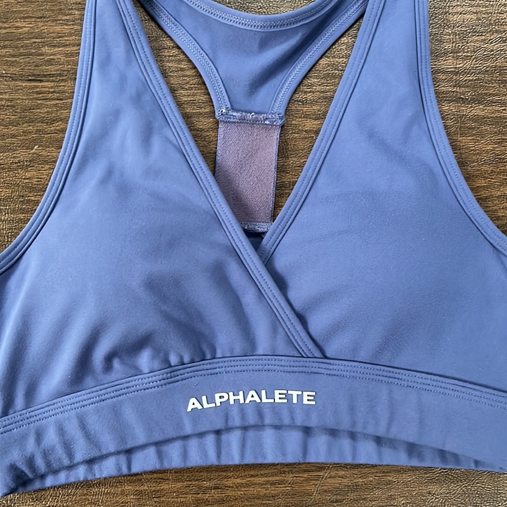 Alphalete Surface Wrap Bra In Comet Blue - Gem